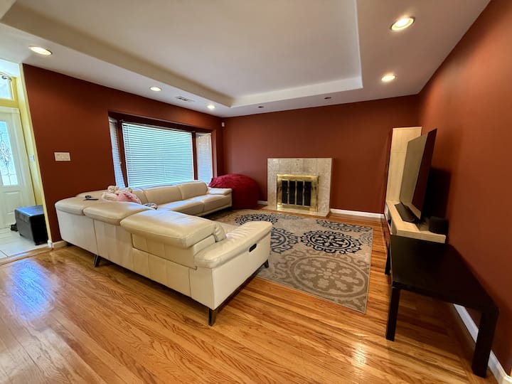 Cozy Family House Near Tech Hubs - Santa Clara, CA