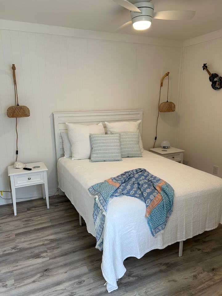Seaside Suite For Two – Oib - Ocean Isle Beach, NC
