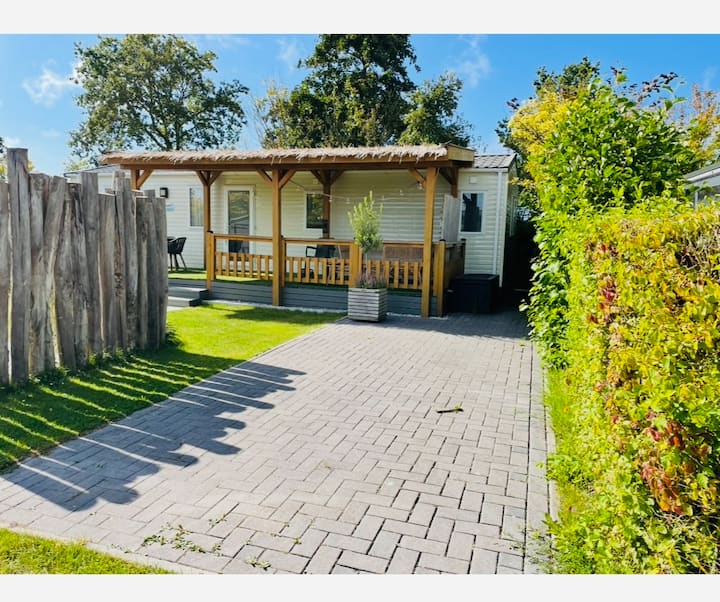 Top Chalet "De Kleine Oase" - Renesse