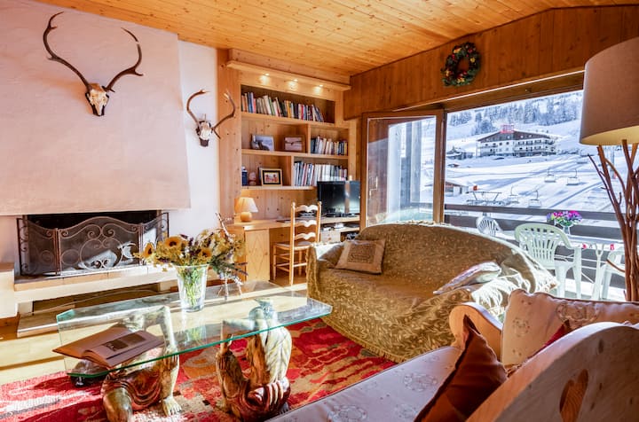 Ski In & Out Flat With Amazing Views Of Mont Blanc - Megève