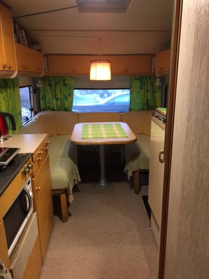 Asuntovaunu Yöpyminen Raumalla - Rauma