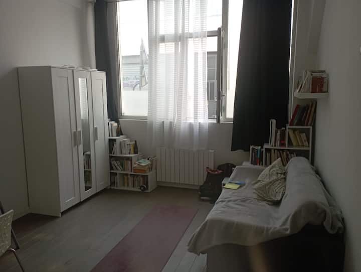 Studio Charmant Et Lumineux Rez-de-chaussée - Porte de Montreuil