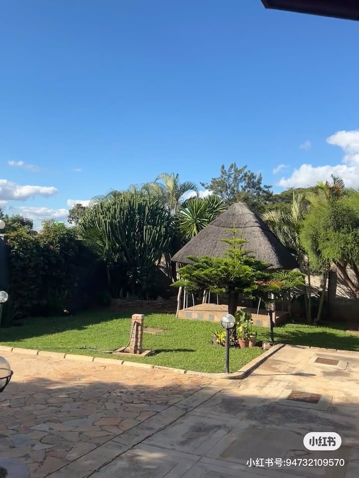 Dream House机场16分钟，east Park 10分钟的 独幢别墅花园 - Lusaka