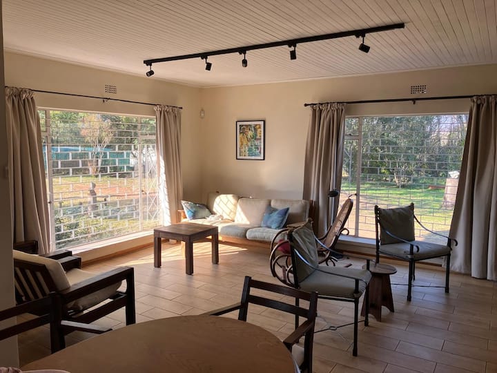 Farmstay @ Manyore Farmstead Regenerative Farm - Magaliesburg