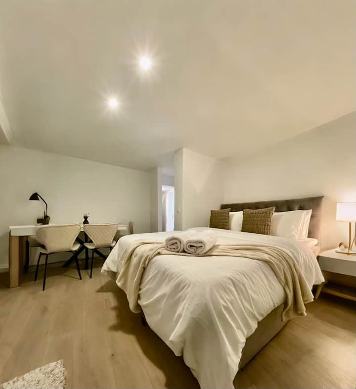 Junior 1 Bedroom Antwerp Central - Antwerp