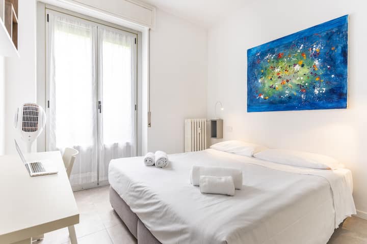 [Metro Duomo Sotto Casa] Smart-working Con Wi-fi - Milán