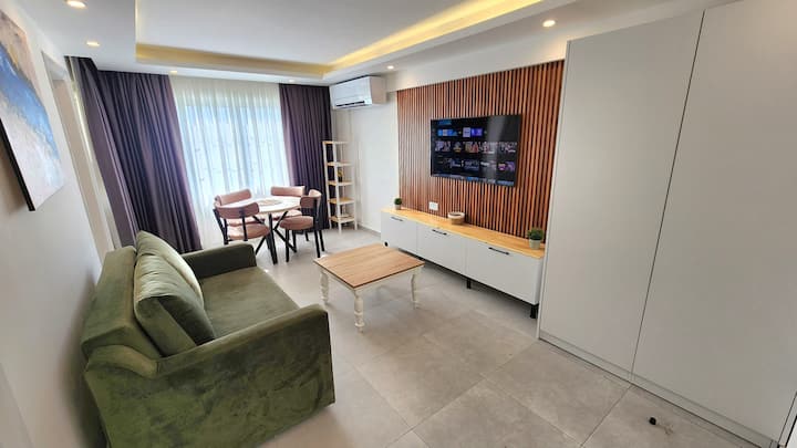 Hotel Casino Ve Plajlara Yakın - Girne