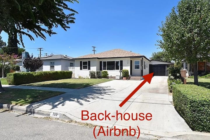 Relaxing Cozy Back House With Backyard - Upland, CA