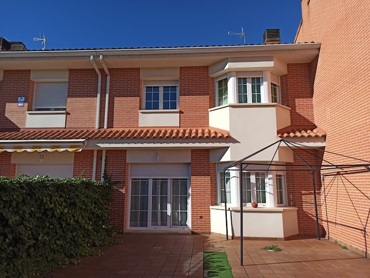 Casa Los Primos De Julia - Torrelaguna