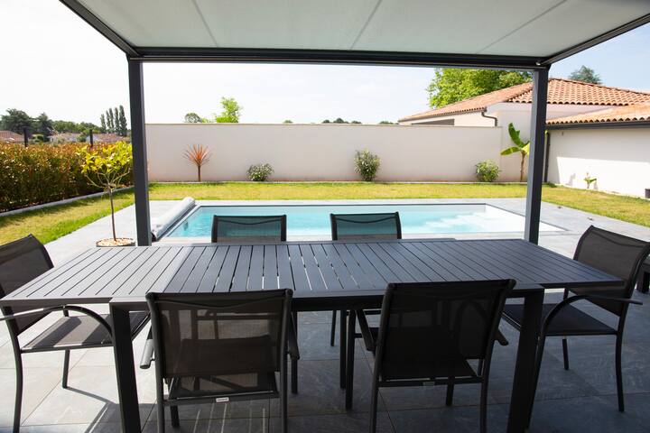 Maison Familiale Avec Piscine - Seignosse