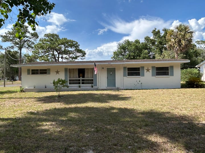 Boat Parking, Chef Kitchen, Firepit,enclosed Lanai - Crystal River, FL