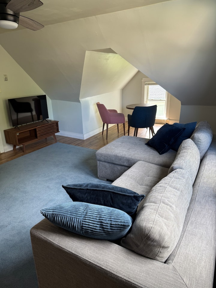 Charming 1br Deering Center Apt - Portland, ME