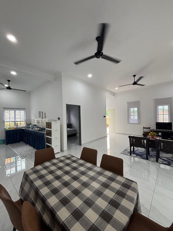 D'laman Homestay - Slim River