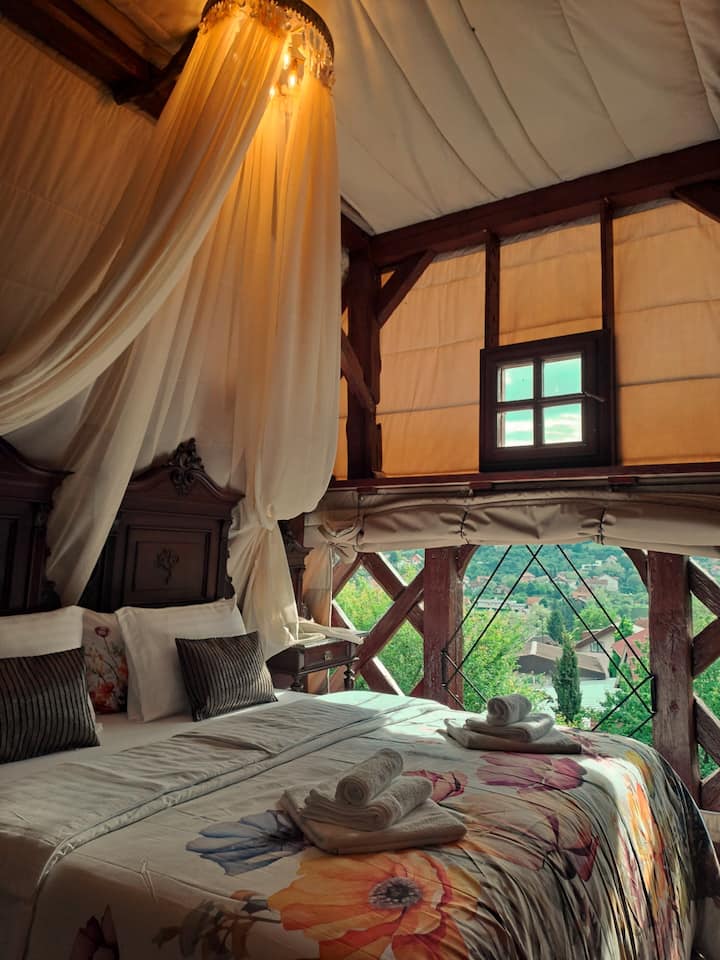 Zaluka  The Glamping Tent Only Of Its Kind - Zagreb