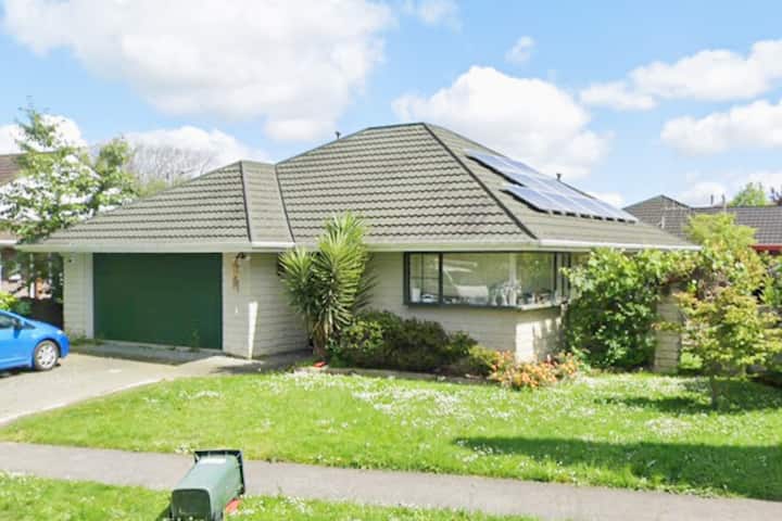 House With Sunlight - Palmerston North