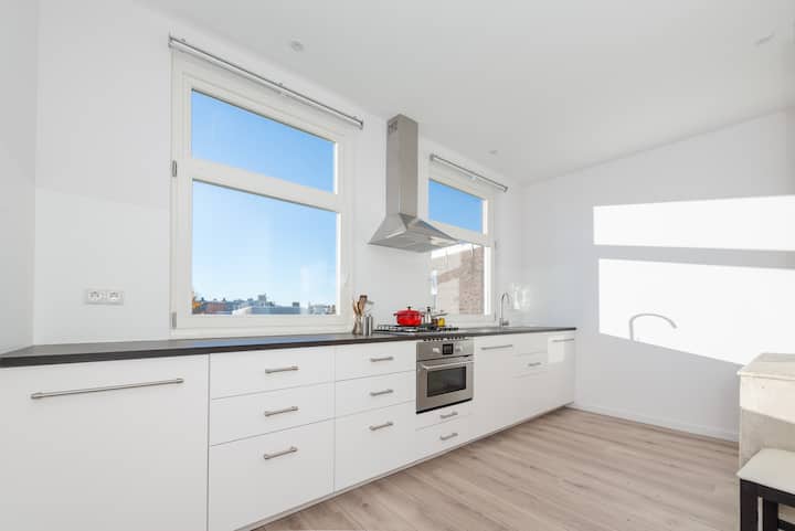 Bright 2 Bedroom Loft In De Pijp - Amsterdam