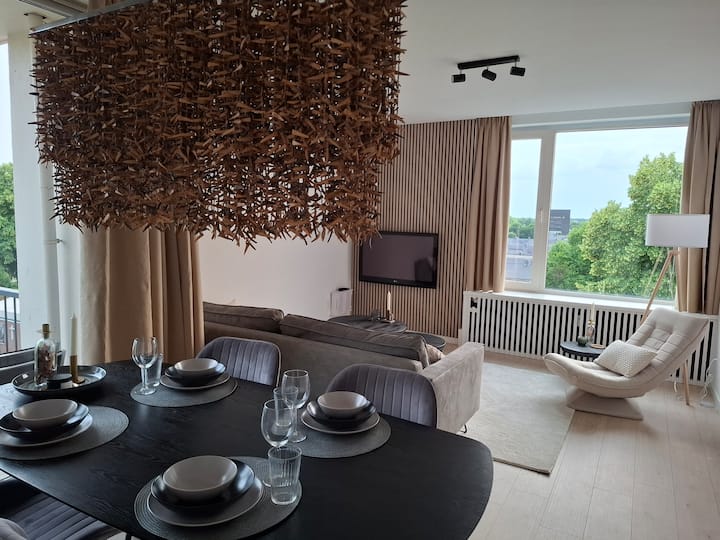Apartment With Skyline View - Eindhoven