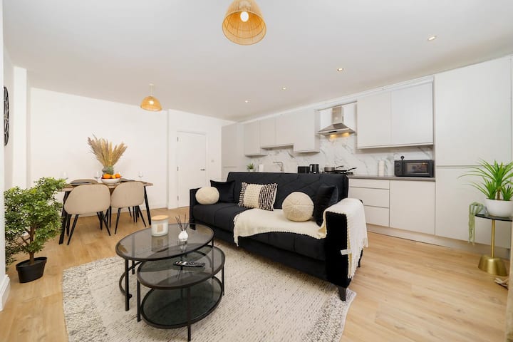 Spacious 2-floor Flat • Sleeps 6 • Prime London - Londres