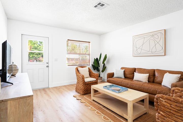 Lg 2b Villa Sleeps 5 -Near Beach - Boynton Beach, FL