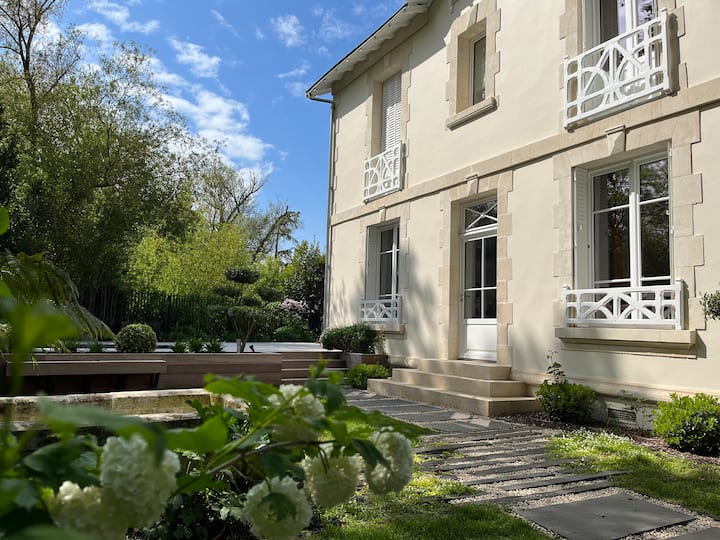 Maison En Lisière Du Parc - La Rochelle