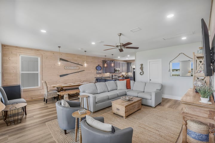 Beach Views, Heated Pool, Kayaks, Bikes - Gulf Shores, AL