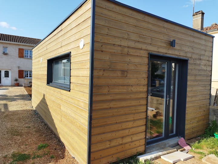 Tiny House Neuve, Confortable Et Parking Gratuit. - Poitiers