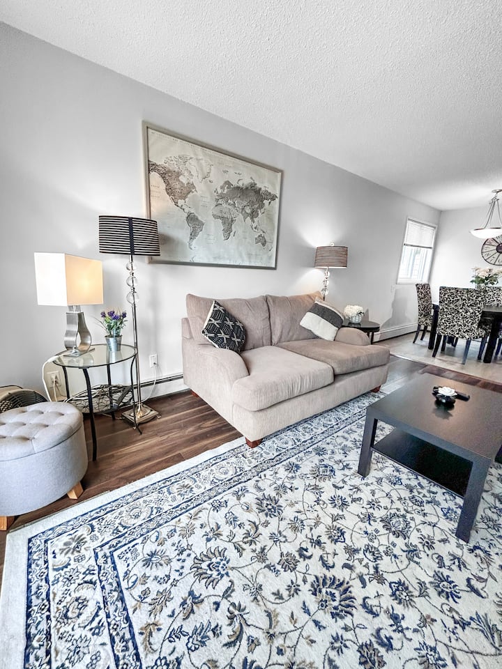 5 Mins To Rogers Arena - Cozy Private Suite - Edmonton