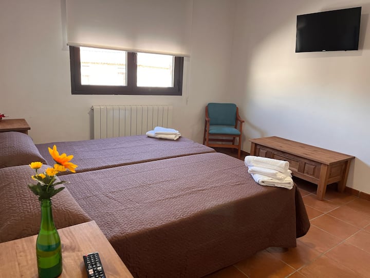 Habitación Doble + Supletoria - Albarracín
