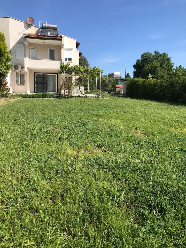 Idyllic House Out In The Nature - Çeşme