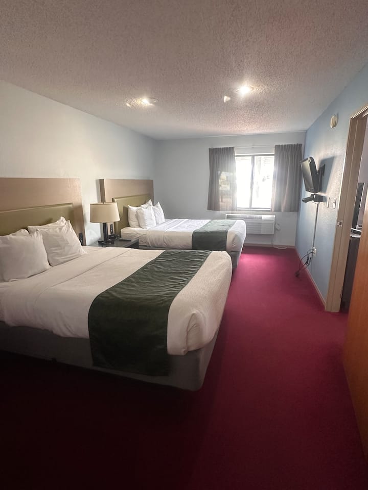 Two Queen Suite - Munising, MI
