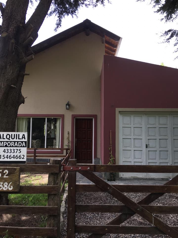 Casa En Villa Del Deportista - Necochea