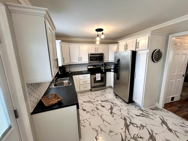 The Midtown House - St. John’s