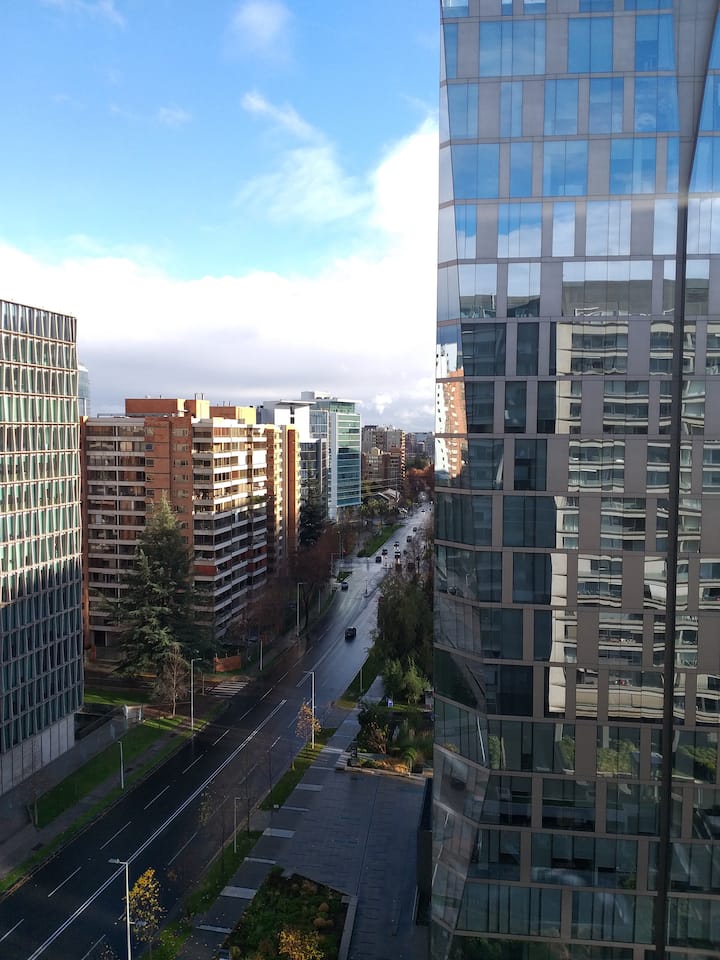 Vive Y Disfruta En Las Condes Cómodo Y Conectado - Las Condes