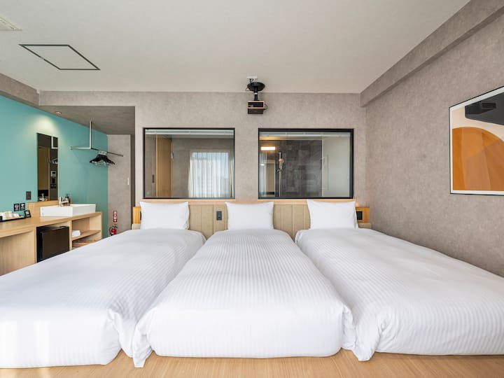 【A Trip To Naha】triple Room With Projector/3ppl - 那覇市
