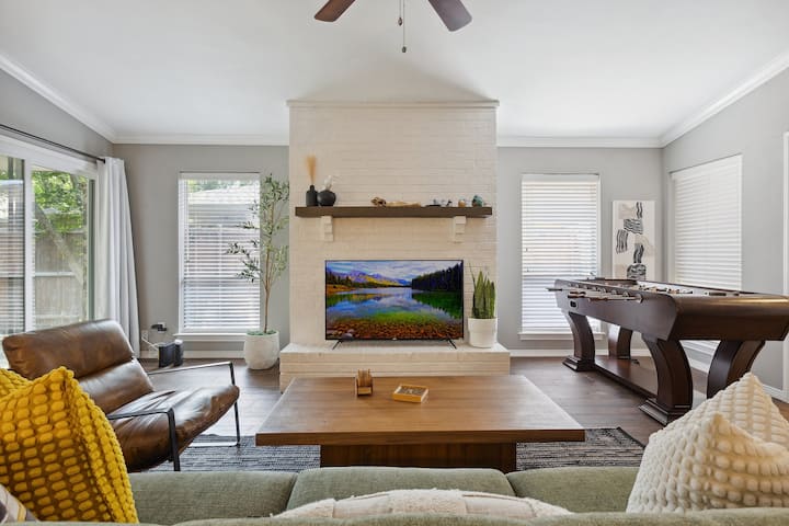 Spacious 3br Home | King Bed • Games • Parking -