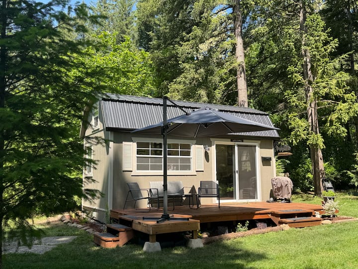 Washougal Riverside Retreat - Washougal, WA