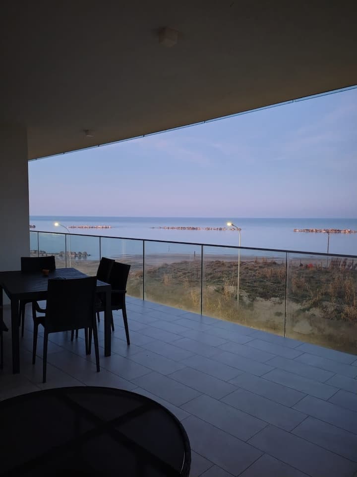 Beachfront Dream – 2 Camere Con Vista Wow! - Termoli
