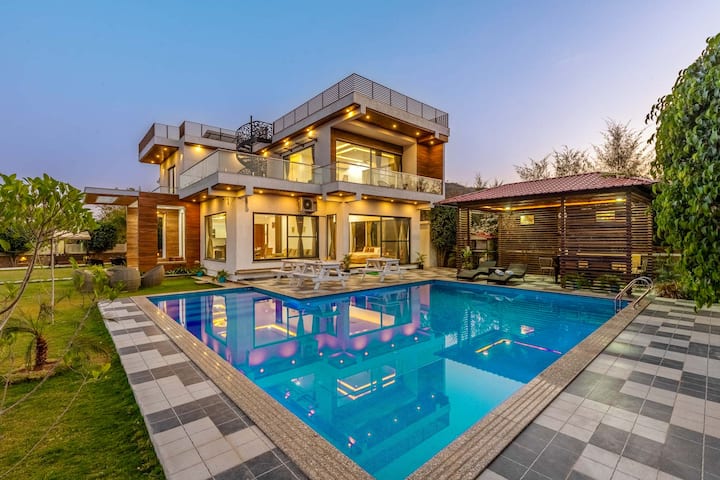 6 Bhk Villa W/pool +Terrace+ Scenic View @ Udaipur - Udaipur