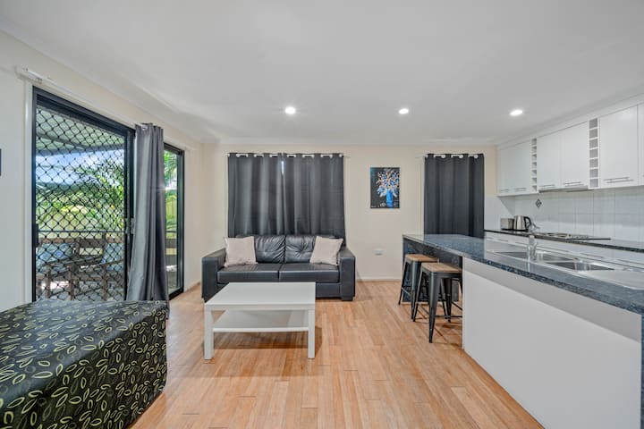Luxury Twin Apartment - Emerald