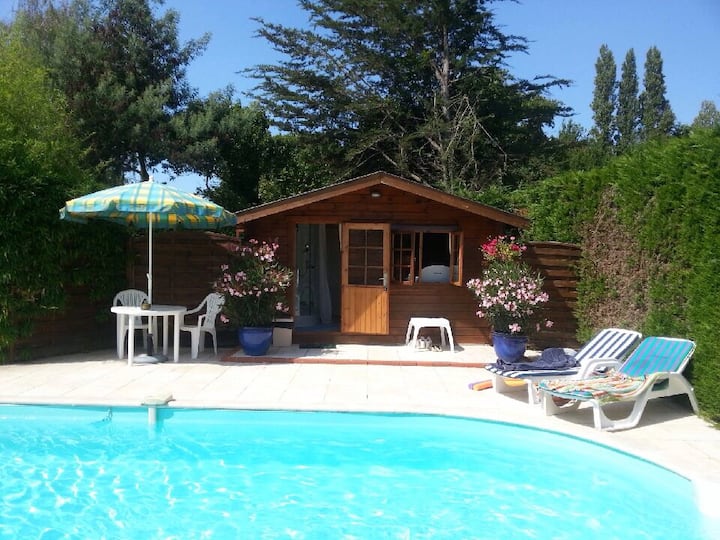 Chalet Avec Piscine Privé - Saint-Michel-Chef-Chef