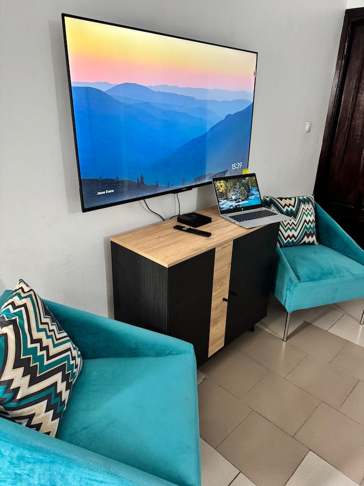 Studios Aux 2 Plateaux - Côte d'Ivoire