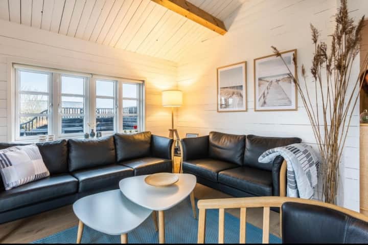 Dejligt Lille Hyggeligt Sommerhus - Hirtshals