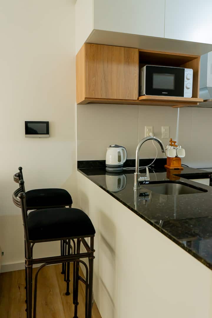 Moderno Apartamento  Cerca Del Wtc Y Mvd Shopping - Montevideo