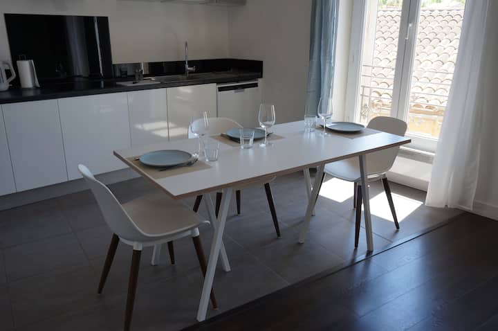 Appart/suite Privilège Xl Avec Parking - Salon-de-Provence