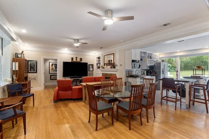 Large 1 Gator_room Apt Near Uf! - Gainesville, FL