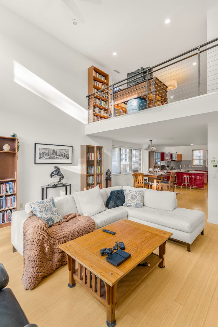 Modern 2br+suite | Sauna & Deck - Charlottesville, VA