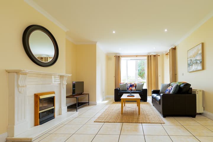 Galway City 3 Bedroom Apartment -Headford Road - Galway