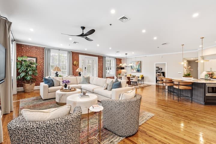 Dt Gvl Gem | Walk To Falls Park + Patio + Firepit - Greenville, SC