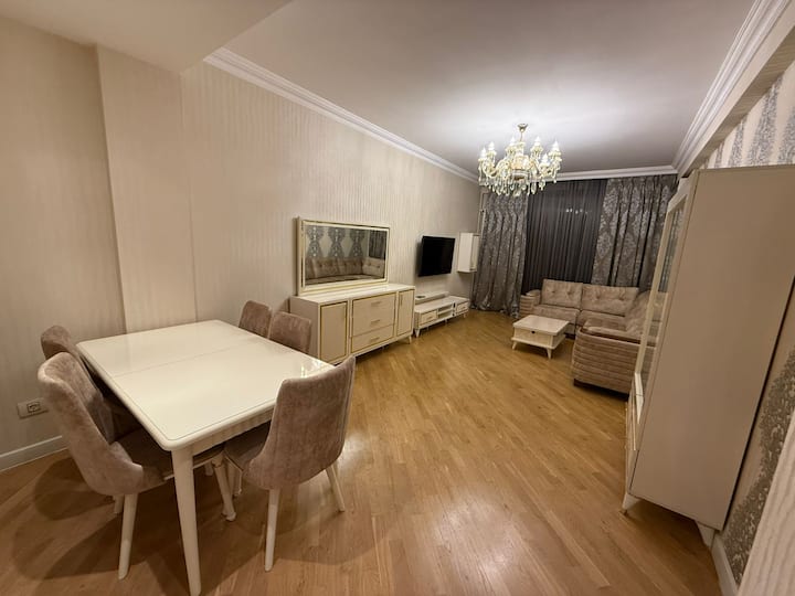 Room Next To Port Baku - バクー