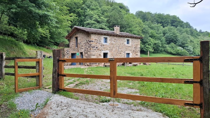 Cabaña Pasiega Lo Riquines - Cantabria